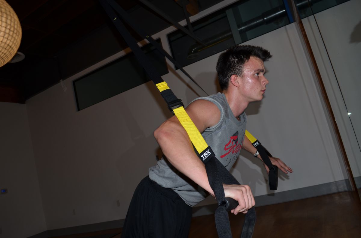 Student teaches TRX classes at new multimodality studio – Redwood Bark